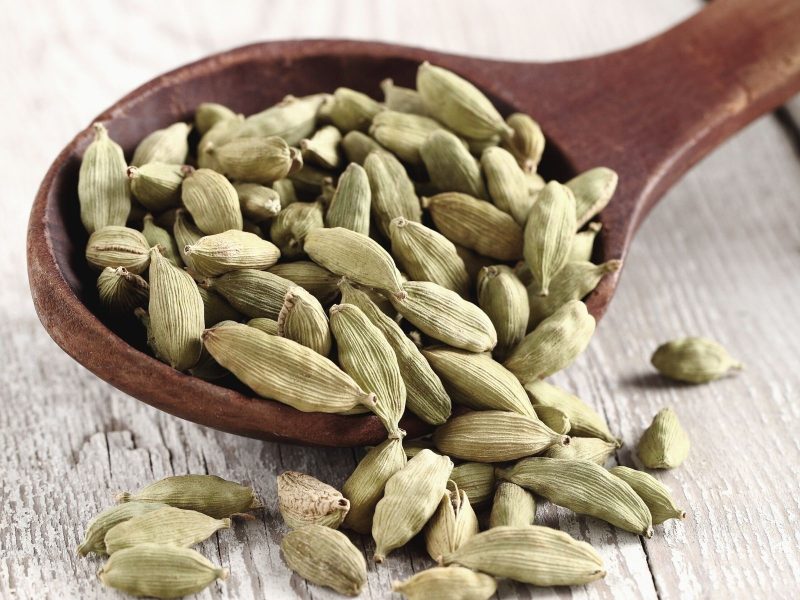 Cardamomo: o que é e como usar - bemafiada.com